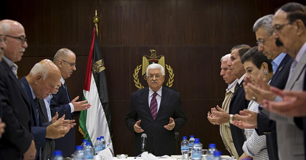 Abbas oversteps in moves against 'political sabotage' - AL-MONITOR: The ...