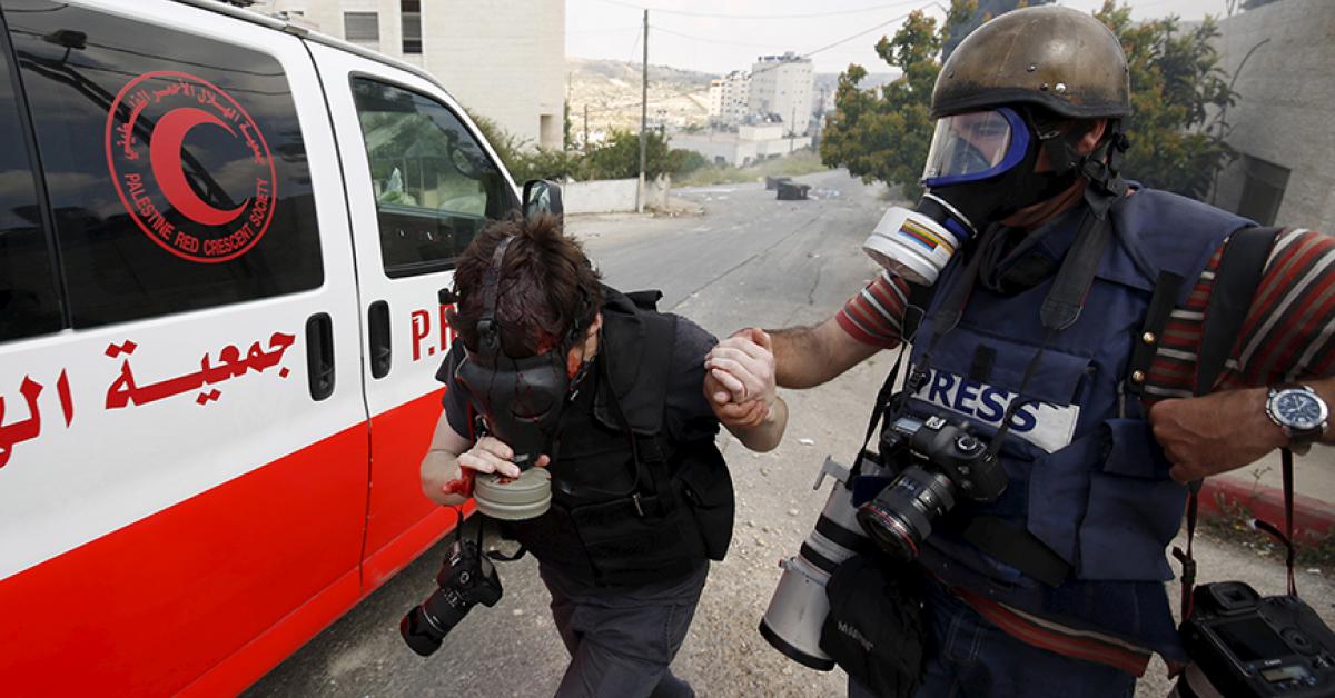 Palestinians learn the power of a picture - AL-MONITOR: The Middle ...