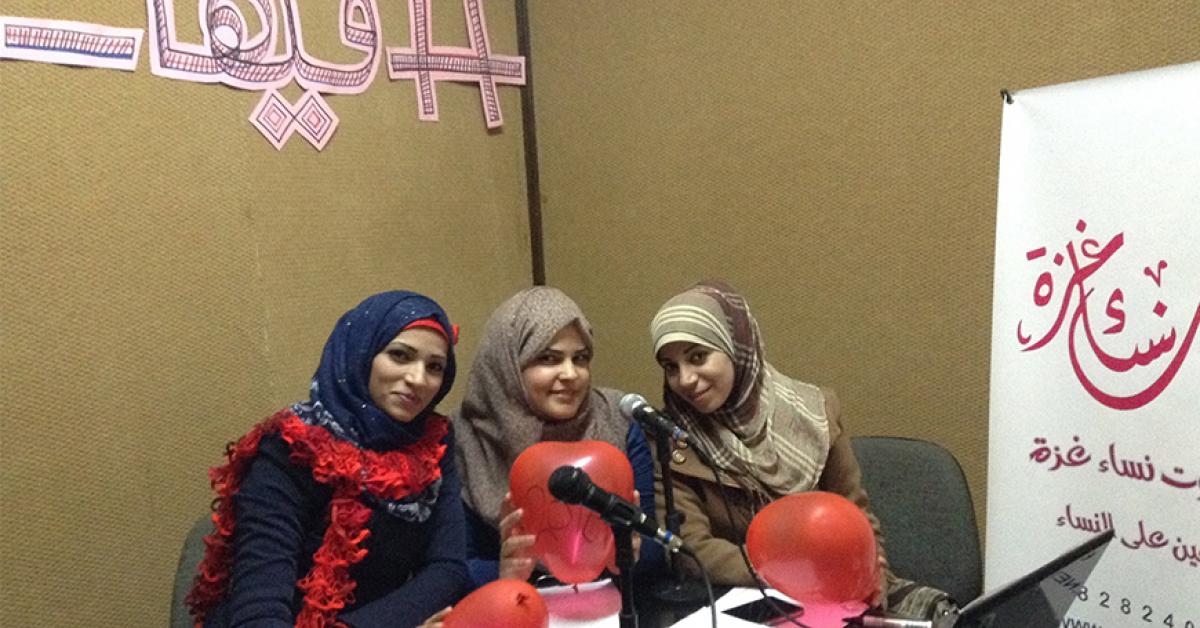 Women journalists raise their voices in Gaza - AL-MONITOR: The Middle ...