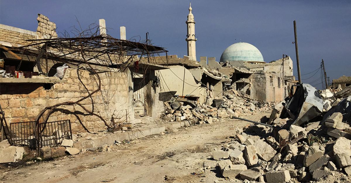 Aleppo residents displaced in their own country - AL-Monitor: The ...