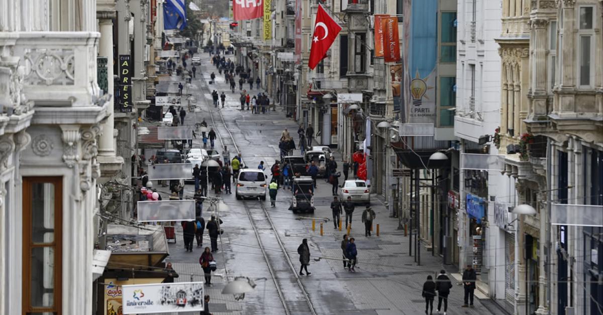 Istanbul residents retreat from public spaces following latest attack ...