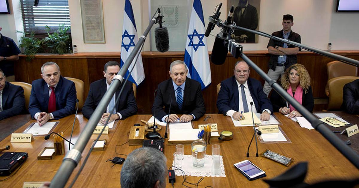 Netanyahu’s new target: Israel's media - AL-Monitor: The Middle Eastʼs ...