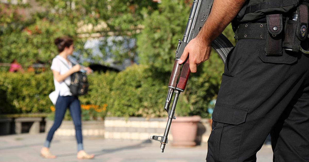Turkish government outsources urban security - AL-Monitor: The Middle ...
