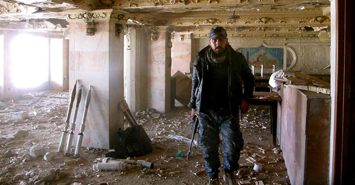 Iraqi federal police forces take on key role in west Mosul - AL-Monitor ...