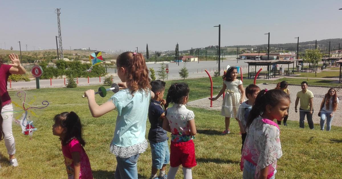 Afghan kite runners revive old tradition in new home - AL-Monitor: The ...