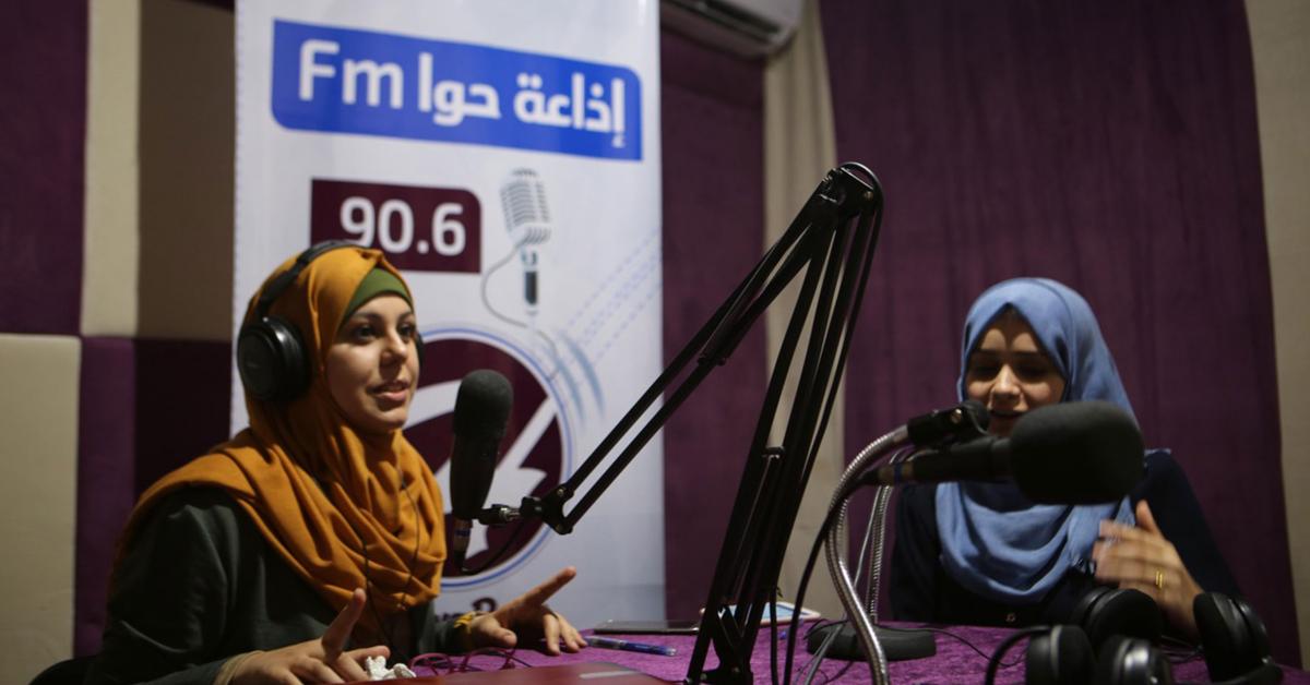 Gaza radio station gives a voice to refugees, women - AL-MONITOR: The ...