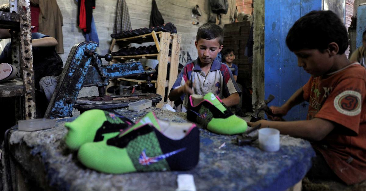 Child labor soars in Syria's liberated areas - AL-Monitor: The Middle ...