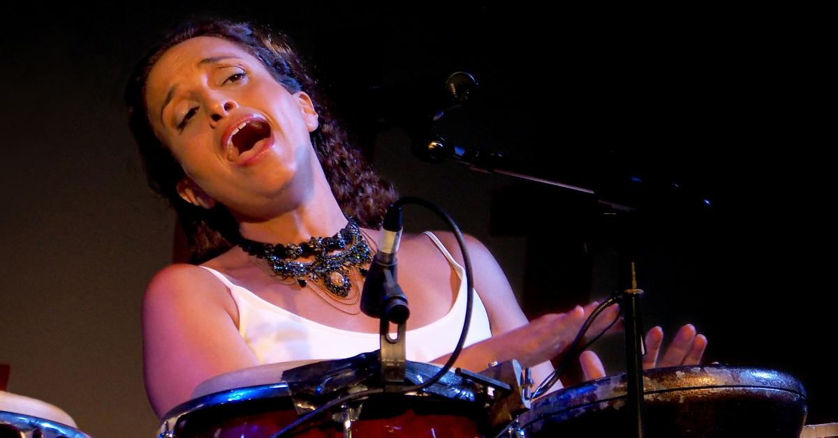 Israeli singer fights for peace from stage - AL-Monitor: The Middle ...