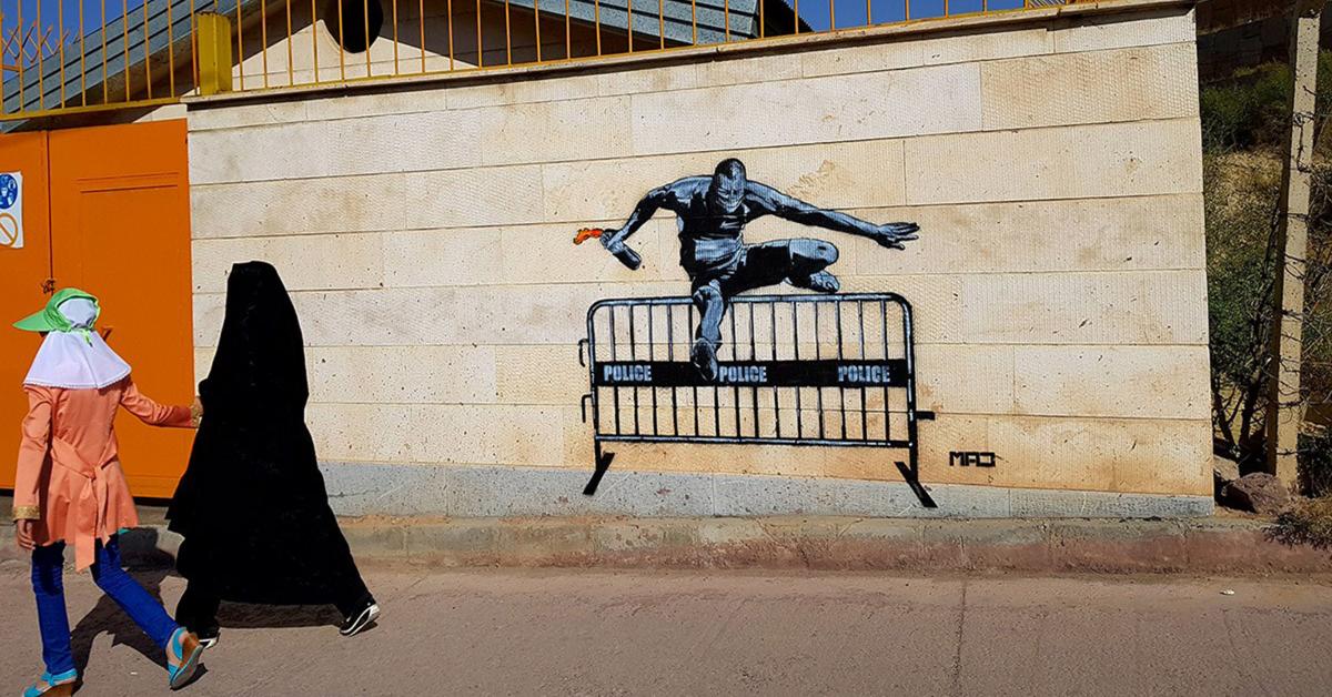 Iranian graffitists feel walled in - AL-MONITOR: The Middle Eastʼs ...
