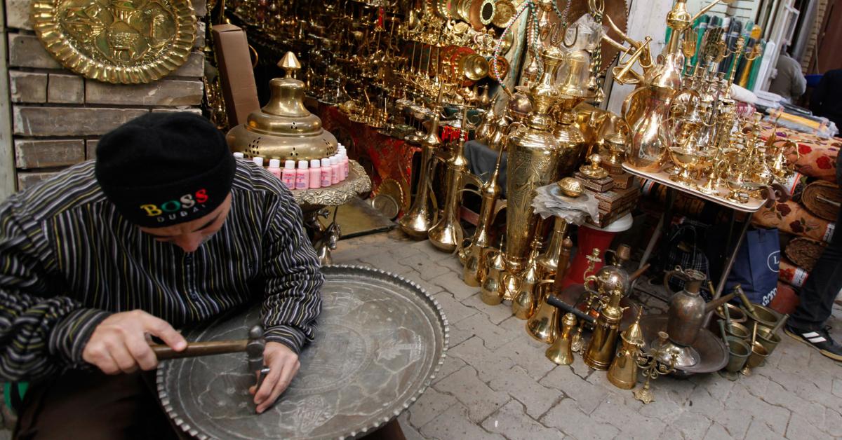 Iraq’s legendary copper markets fade away - AL-Monitor: The Middle ...