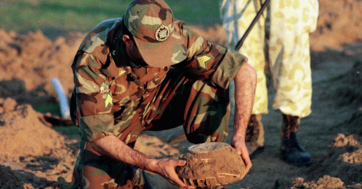 Iran-Iraq War continues to claim lives - AL-Monitor: The Middle Eastʼs ...