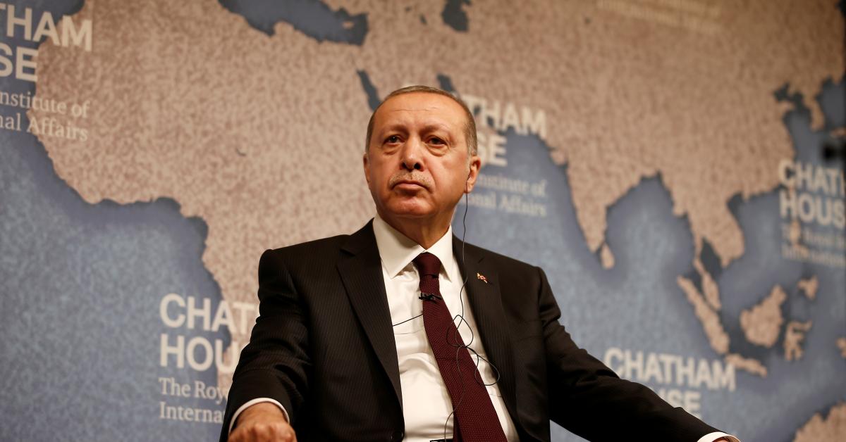 Erdogan enjoys royal welcome in UK - Al-Monitor: The Middle Eastʼs ...