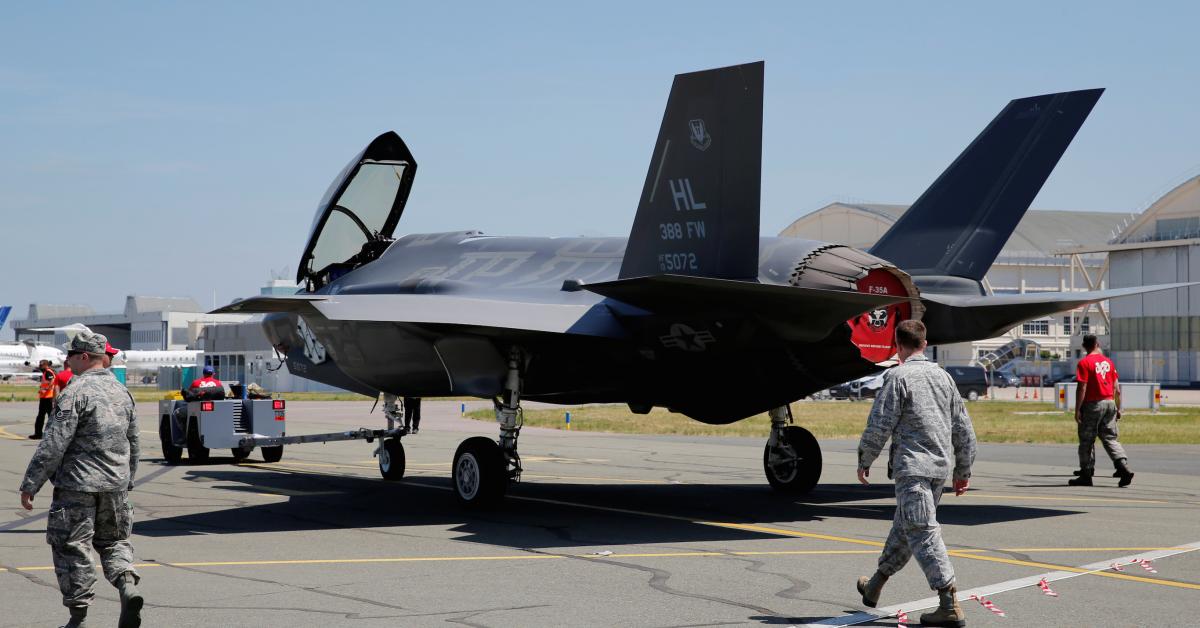 Congress splits over F-35 sale to Turkey - AL-Monitor: The Middle ...