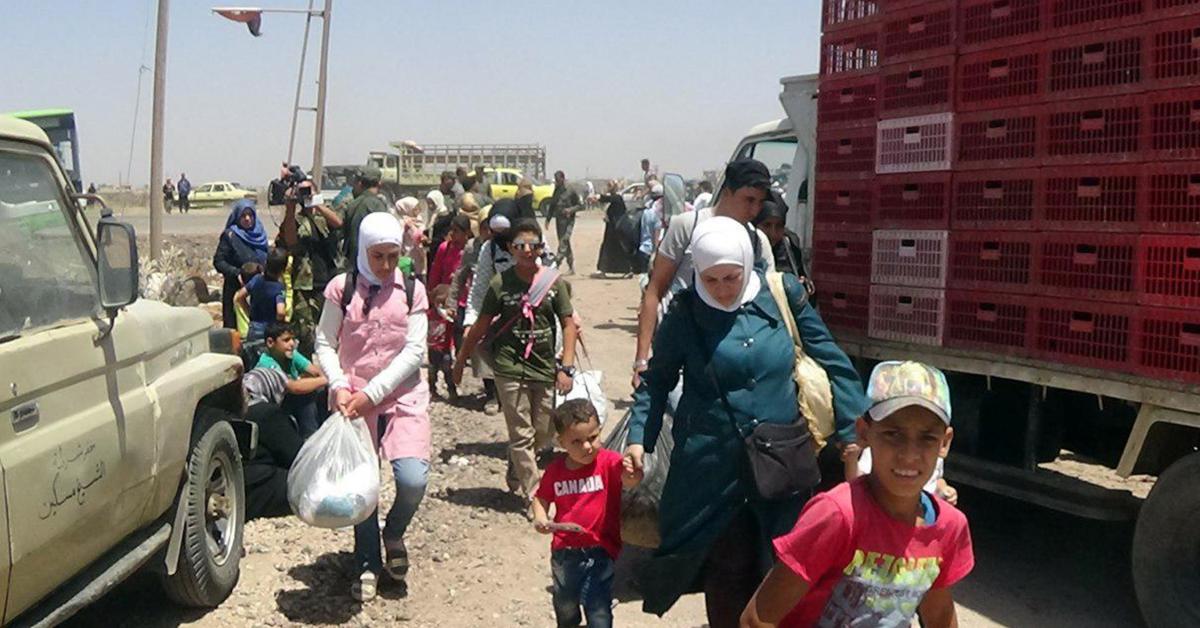 South Syria offensive rages as thousands flee - Al-Monitor: The Middle ...