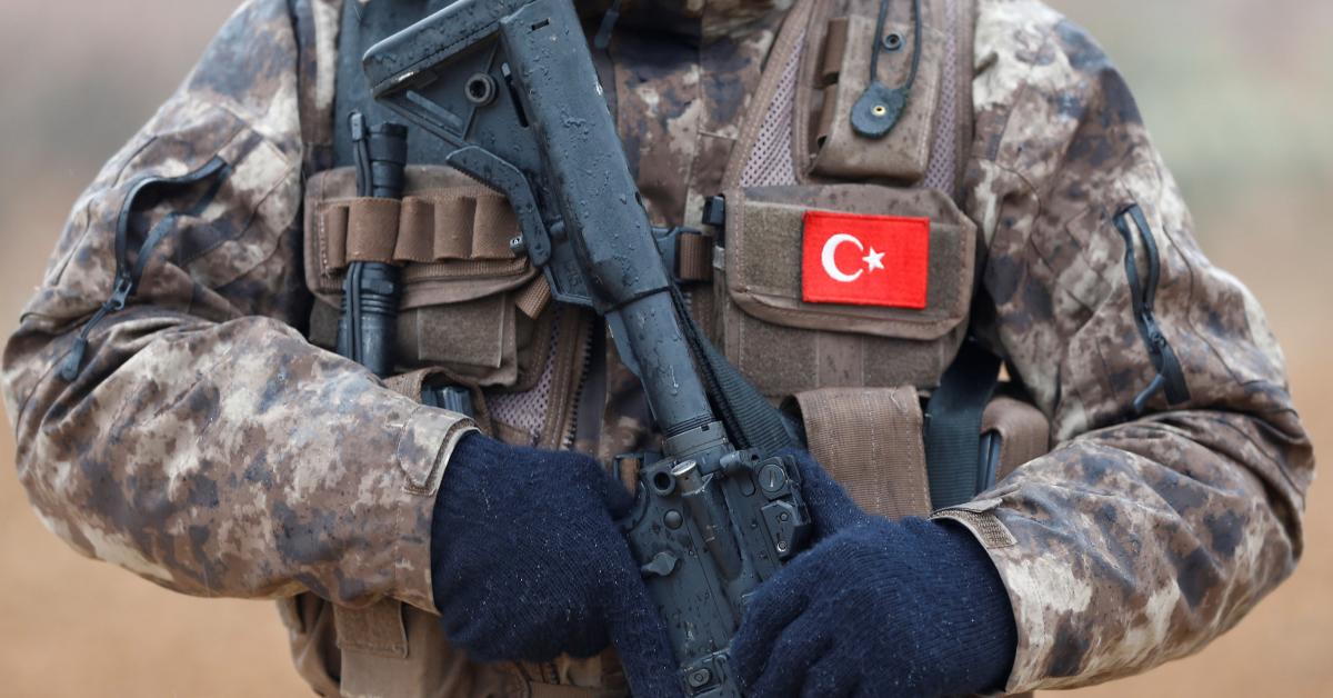Young Turks with enough cash seek to skip military service - AL-MONITOR ...