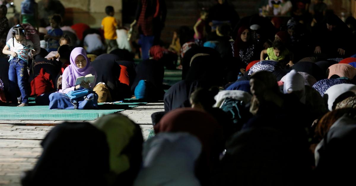 Egypt's Salafists start offering marriage counseling - AL-MONITOR: The ...