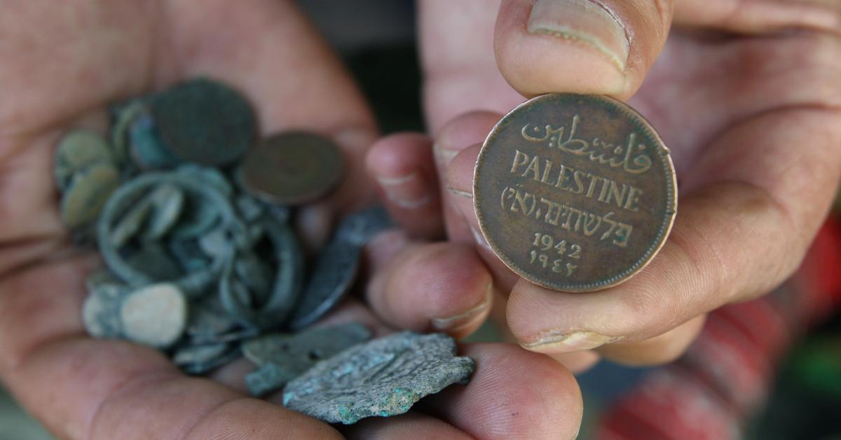Museum to showcase bewildering history of Palestinian money - AL ...