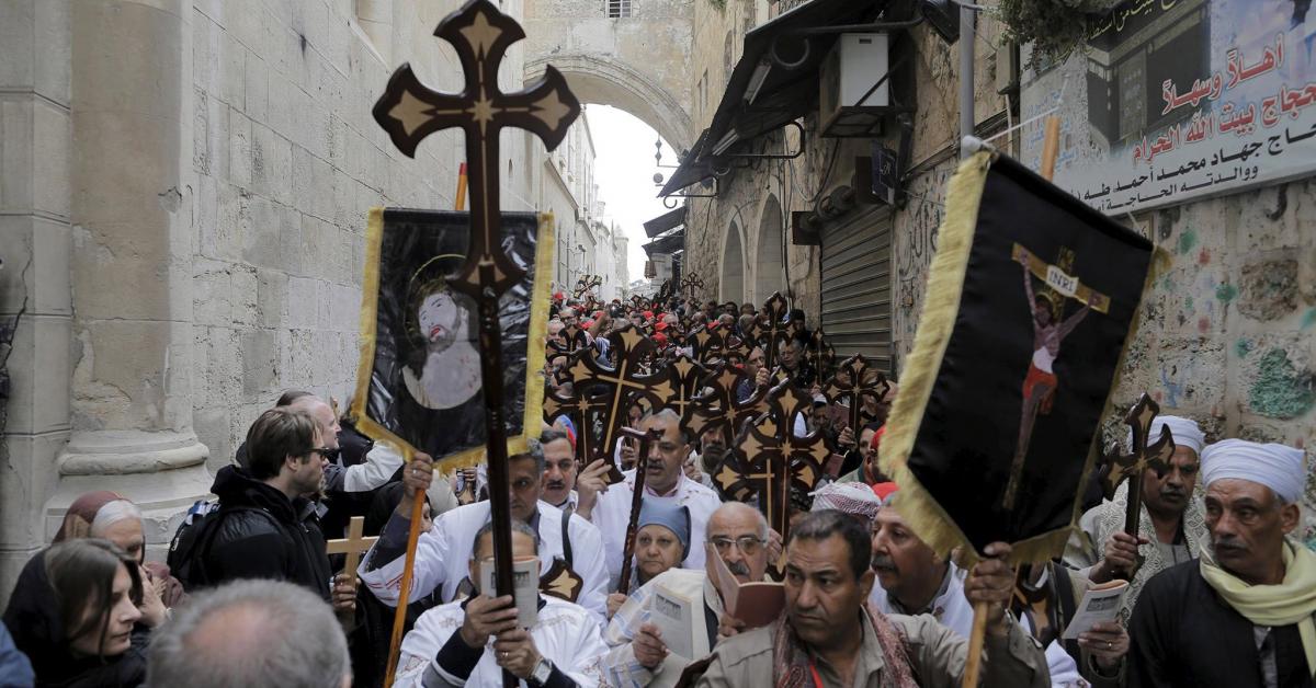 Israeli intervention in Jerusalem provokes Coptic Christians - AL ...