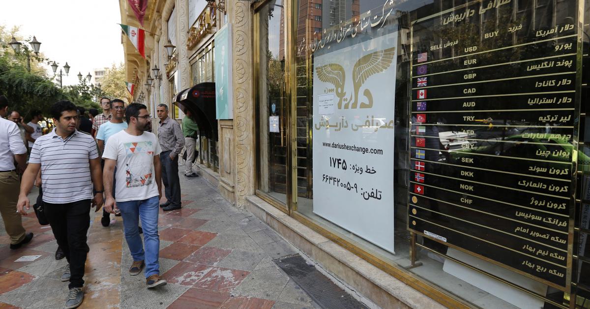 Consumer prices dropping in Iran as currency regains value - AL-MONITOR ...