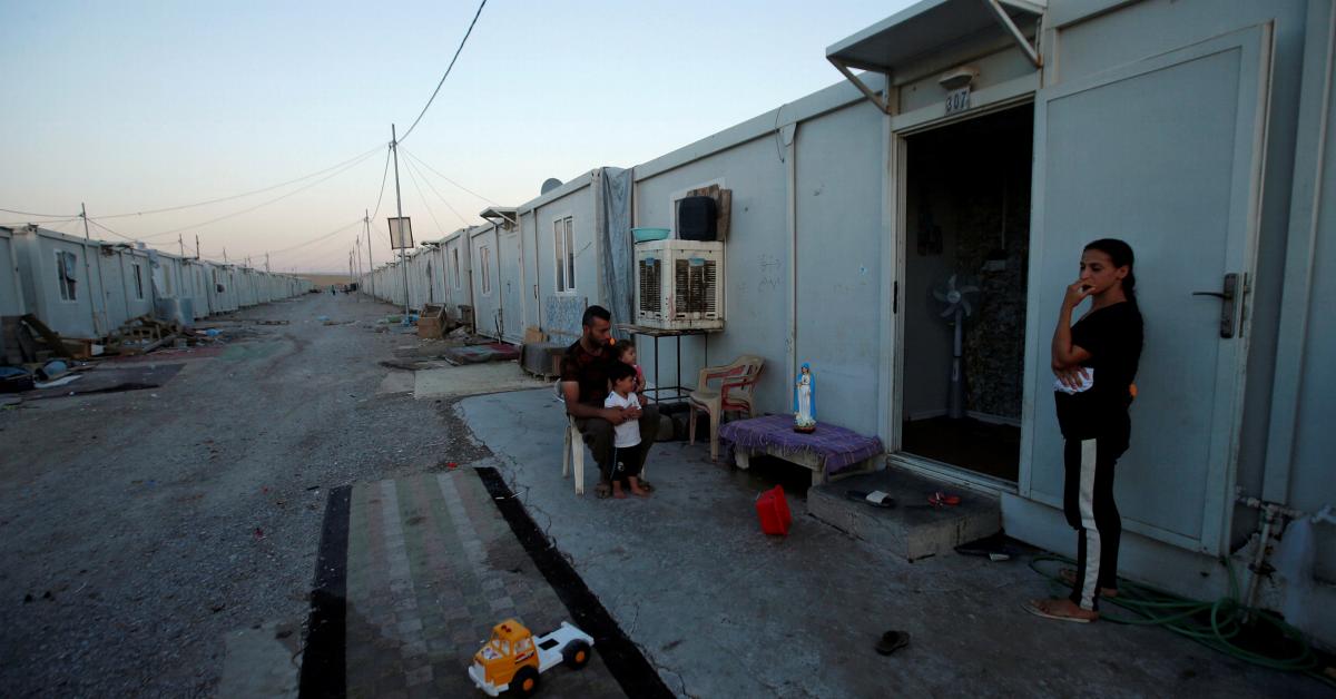 Iraq launches social fund to fight poverty - AL-MONITOR: The Middle ...