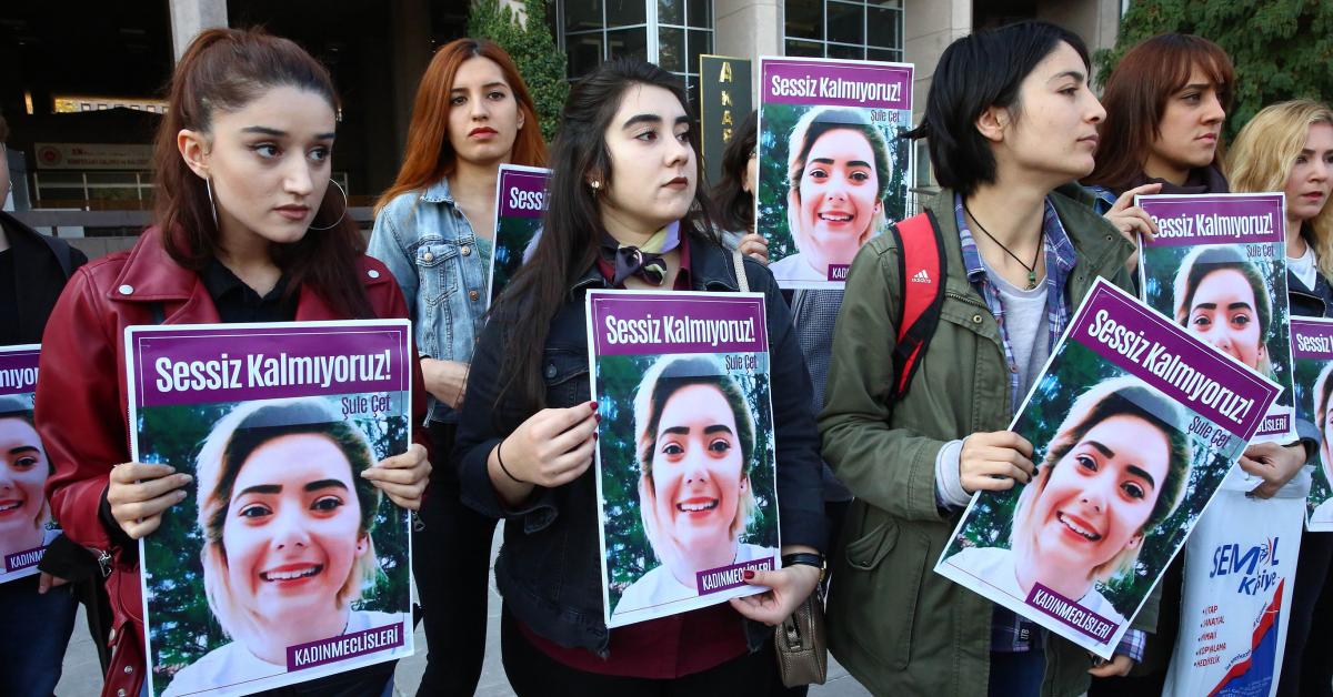 Turkish woman’s murder trial makes waves in public opinion - AL-Monitor ...