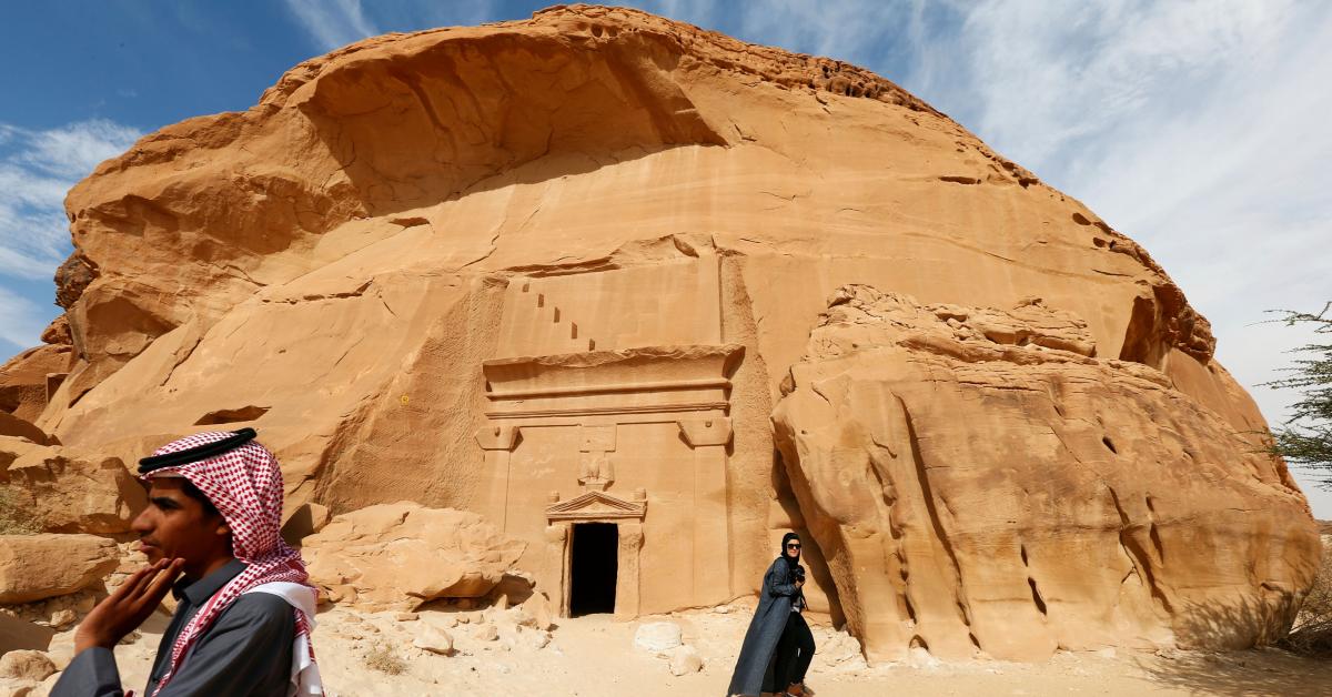 Saudi Arabia seeks to entice visitors with pre-Islamic sites - AL ...