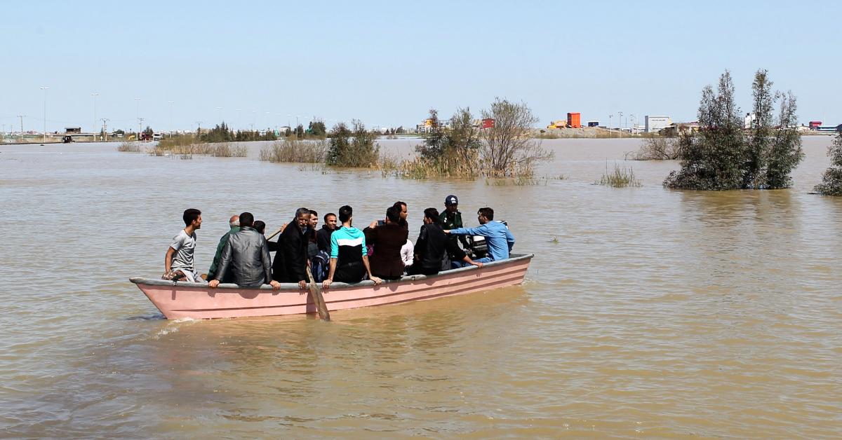 Iranians open homes to travelers stranded by floods - AL-Monitor: The ...