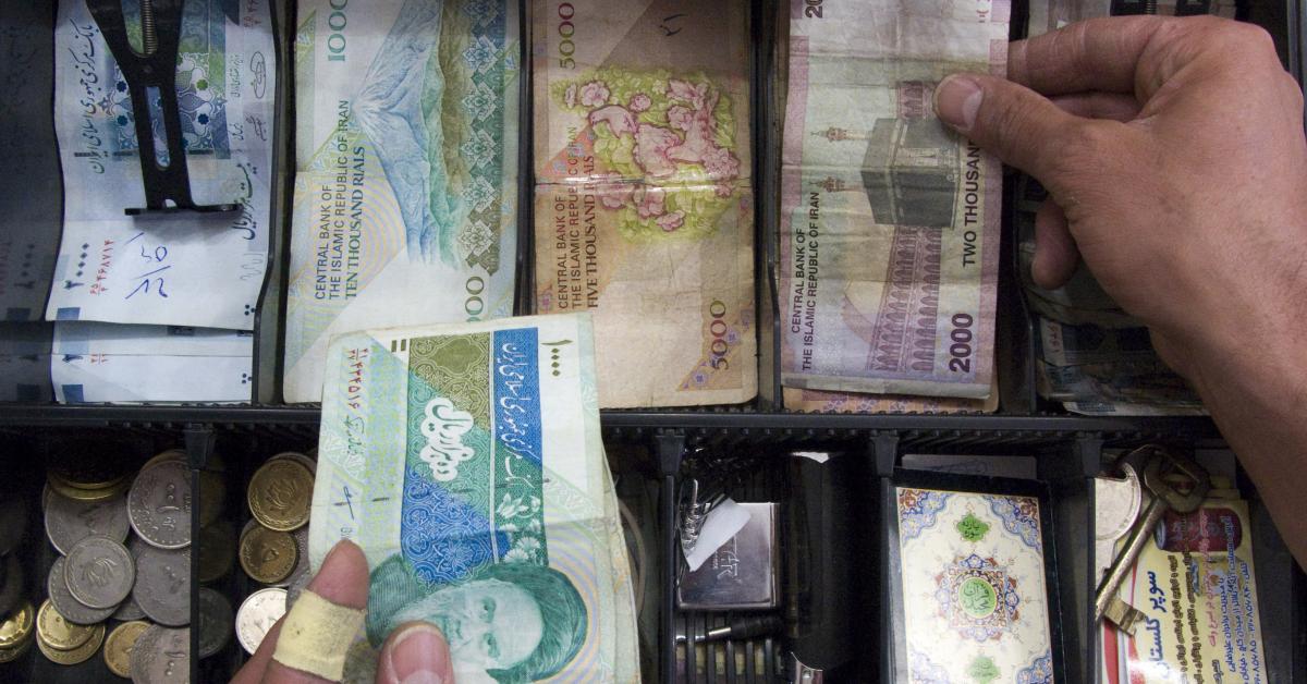 Why the Iranian government must modernize its cash management system ...