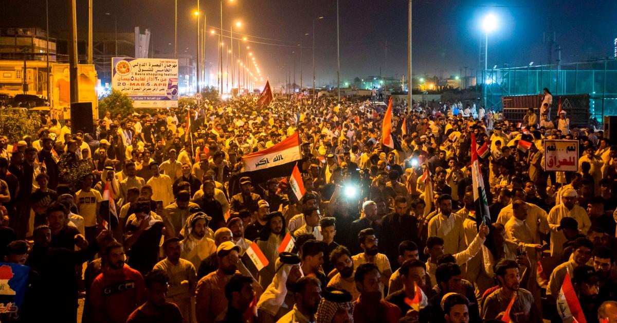 Basra protests build in Iraq as substandard services persist - AL ...
