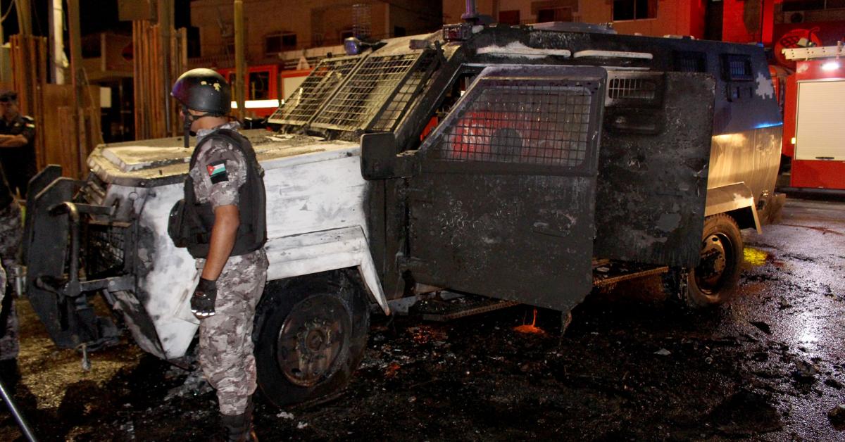 How Jordan handled fuming crisis over cigarettes - AL-Monitor: The ...