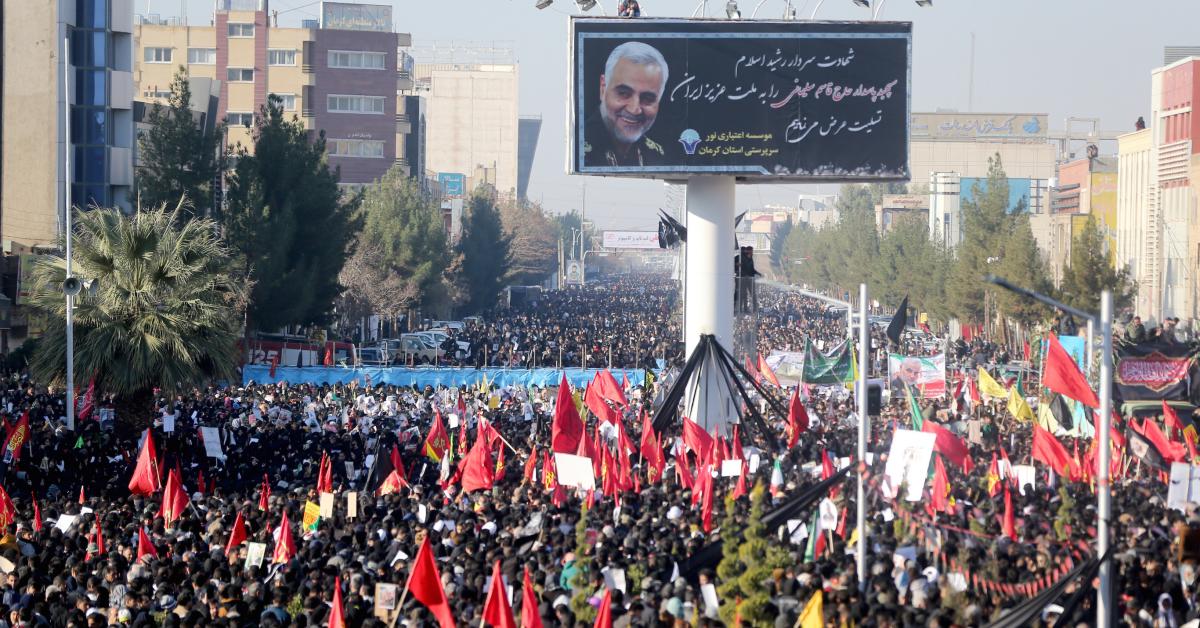 Deadly stampede kills scores at burial of Iran's Soleimani - AL-MONITOR ...