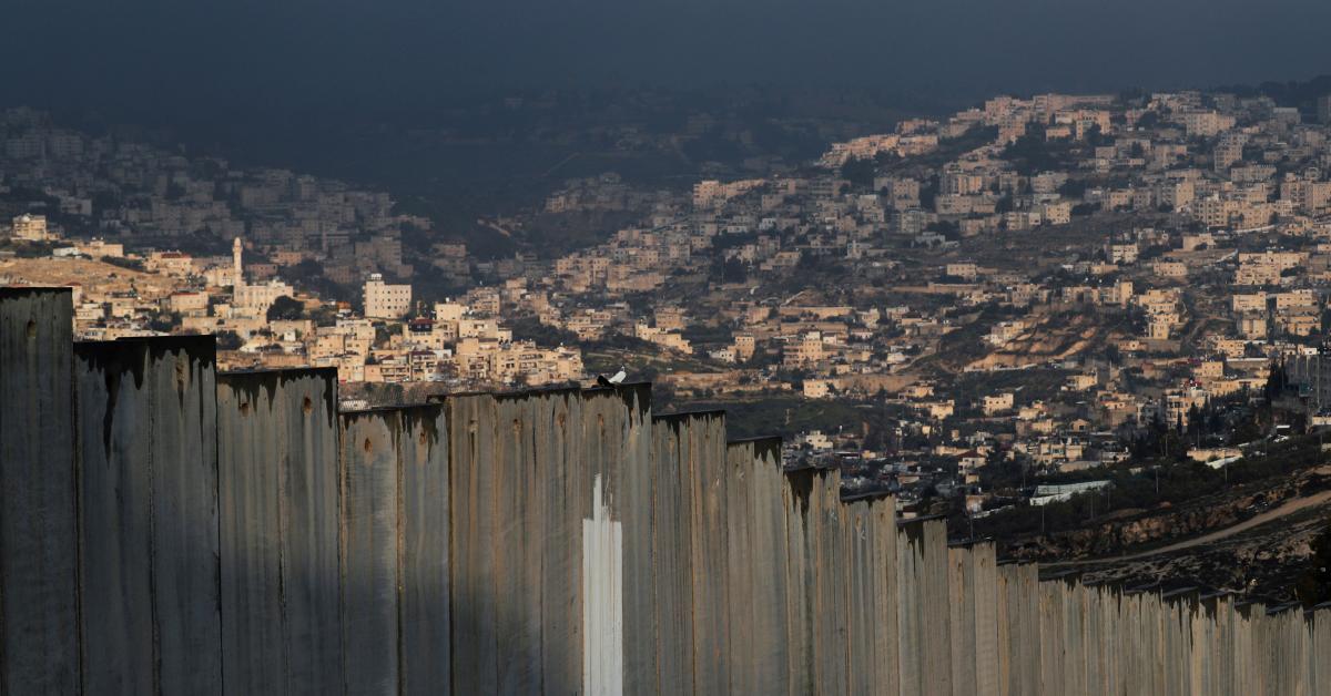 More Israelis, Palestinians support the 'one-state' solution - AL ...