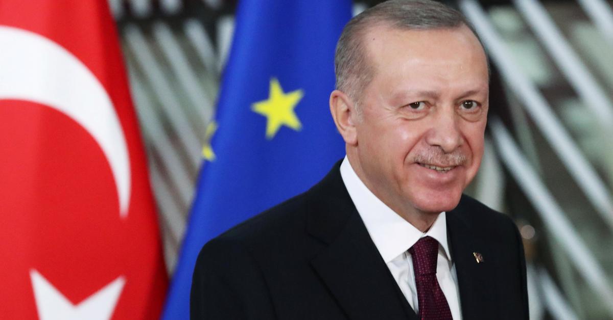 Erdogan meets virtually with EU leaders under coronavirus cloud - AL ...