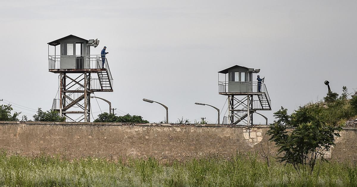 Turkey to release thousands of prisoners as coronavirus sweeps through ...