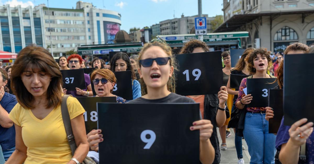 Murder of Turkish woman sparks nationwide protests - AL-Monitor: The ...