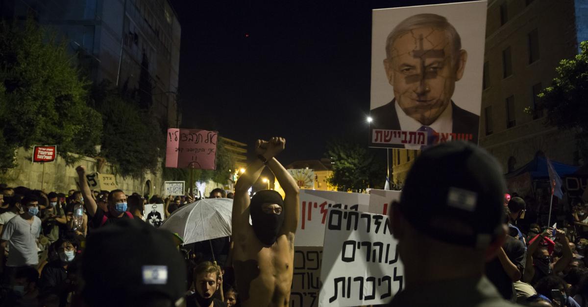 Should Netanyahu worry over violent protests against him? - AL-Monitor ...