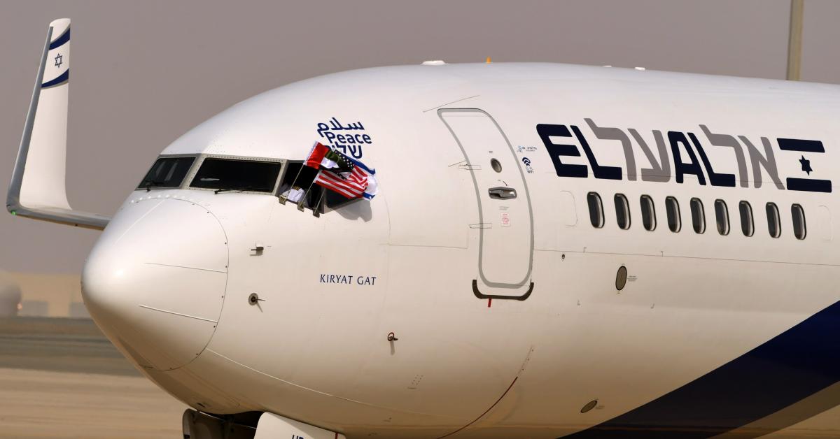 Netanyahu gives up on private-plane ride to Washington - AL-Monitor ...