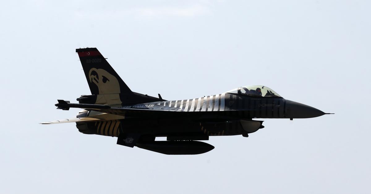 Intel: Turkish F-16s spotted on runway in Azerbaijan - AL-Monitor: The ...