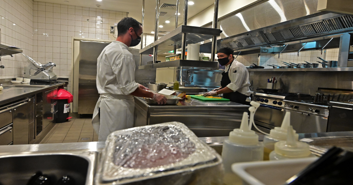 UAE's first kosher restaurant reflects growing Israeli-Arab ties - AL ...