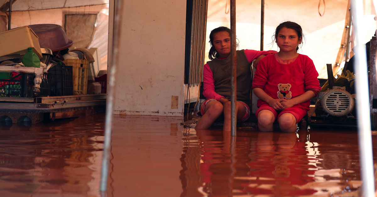 Humanitarian disaster looms over camps during winter - AL-Monitor: The ...